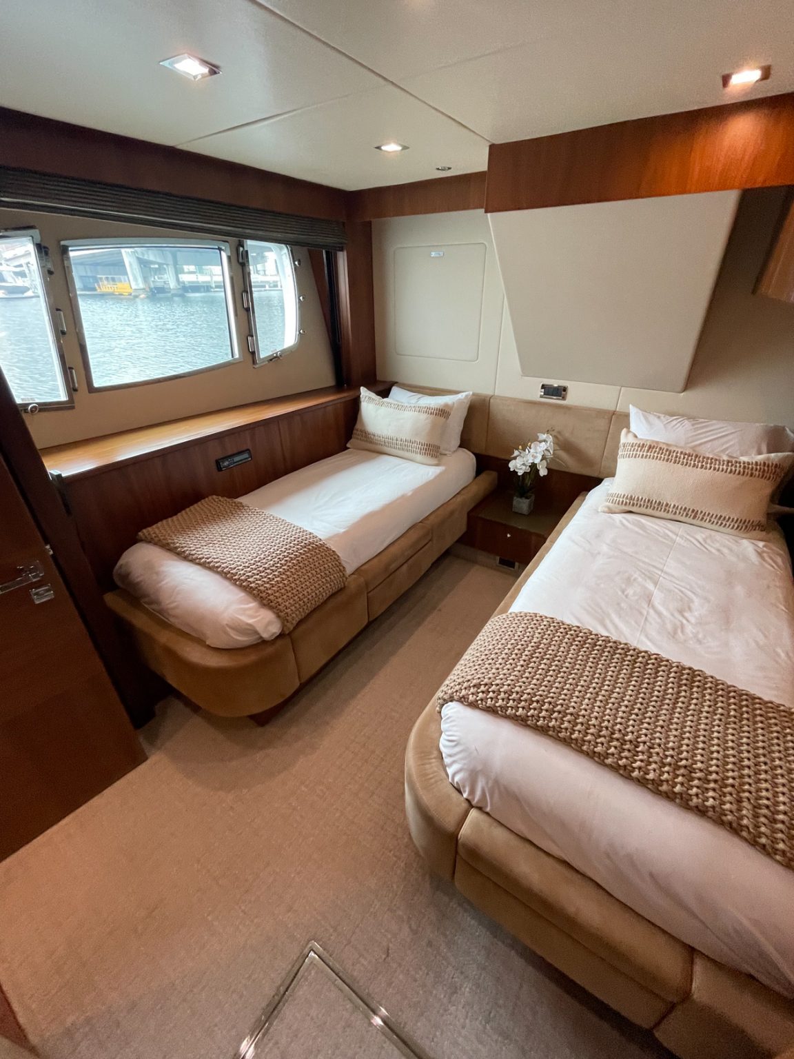 Splashed Out | Sunburst Yacht Charters